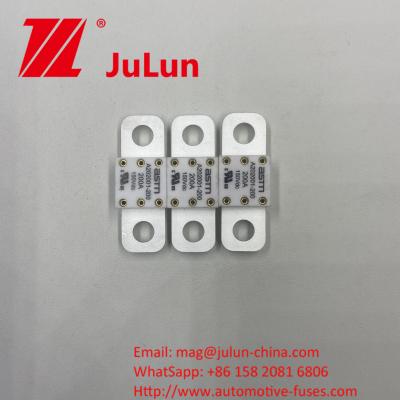 China Breaking Capacity Ceramic A202001-150A 150VDC Fuses with 39mm Hole Distance and Affordable Prices for sale