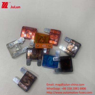 China 50A 32VDC Voltage Rating Blade Car Fuses Automotive for sale