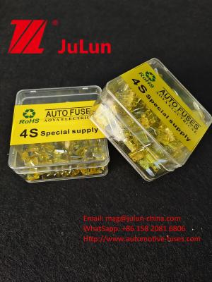 China Automotive Blade 30A 32V Fuses For Stable And Performance 0899 0999 0299 MINI MAXI for sale