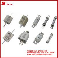 China RS309-MD-125A Ceramic Auto Fuses 500VAC200KA 500VDC 50KA AR DC Performance Tubular Automobile Bolt Connection Structure for sale