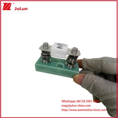 China FHR39-M8-01 ASTM Fuse Electric vehicle motorcycle battery panels Holder Car Fuse Holder Rated Voltage for sale