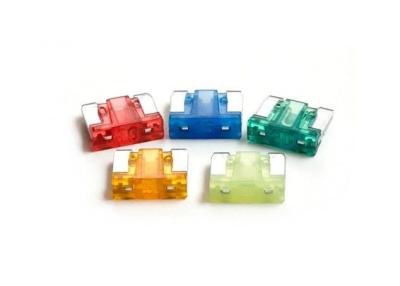 China 10.9mm Zinc Alloy Mini Blade Fuse 32VDC 58VDC 60VDC For Passenger Car for sale