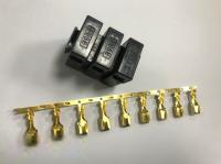 China Waterproof 12V 40A Medium Insert Car Fuse Holder for sale