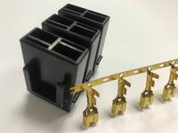 China Waterproof 12V 40A Medium Insert Car Fuse Holder for sale