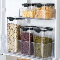 China Premium Sealed Clipped Plastic Lunch Containers 1800ml Food Storage Containers for sale