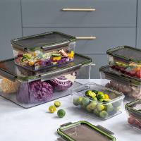 China Large Capacity Stackable Food Storage Containers 3500ml Rectangular Crisper for sale