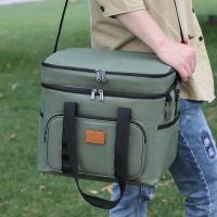 China Insulated Lunch Bag for Outdoor Hanging Toiletry Bag Functional Features for sale