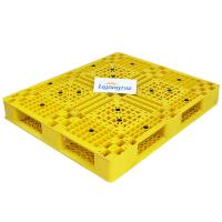 China Light HDPE PP Injection Moulded Plastic Pallets 1500x1500mm Yellow for sale