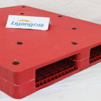 China Red Warehouse Lightweight Plastic Pallets For 2300mm Width Goods for sale