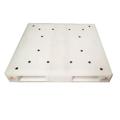 China Euro Standard Virgin HDPE White Plastic Pallets 1000*1000 1100*1100 for sale