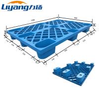 China Blue HDPE Euro Plastic Pallet Industrial Plastic Pallet 1200 X 800 for sale