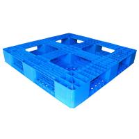 China Warehouse Storage 3 Runners Type Rack HDPE Heavy Duty Plastic Pallet Anti Slip for sale