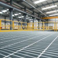 China 32×5mm HDG Steel Bar Grating for Loading Ramp & Sloped Walkway for sale