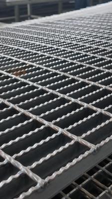 China 32×5mm Hot Dip Galvanizing Steel Bar Grating for Container Walkway Platform for sale