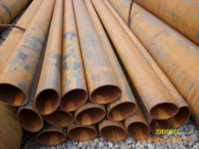 China Ellipse Circle Square Rectangle ERW Welded Steel Pipes with Galvanized Oiled and Black Surface Finish for sale