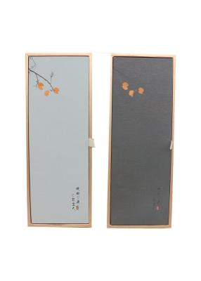 China Gloss Varnish Gray Cardboard Paper Gift Packaging Box 1200GSM Custom Size for sale