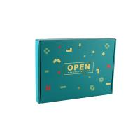 China Glossy Art Paper Custom Clothing Packaging Boxes with Hot Foil Stamping - 500-1000pcs MOQ, 7-10 Day Production for sale