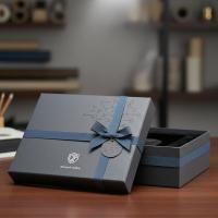 China Custom Pen Packaging Box with Sponge Insert Glossy Matte Lamination 500ml 1000ml for sale