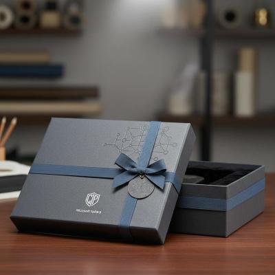 China Custom Pen Packaging Box with Sponge Insert Glossy Matte Lamination 500ml 1000ml for sale