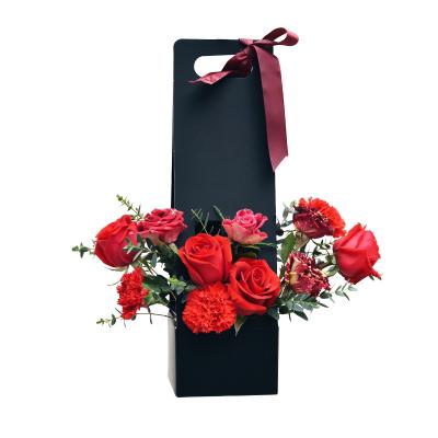 China UV Printing Kraft Paper Takeaway Box For Flower Packaging for sale