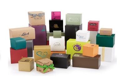 China Custom Recycled Paper Packaging Boxes - 500-1000pcs MOQ with Pantone CMYK Printing for Amazon Shipping for sale
