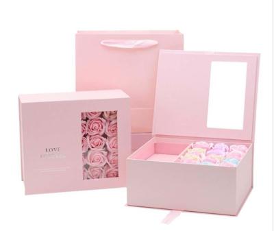 China FSC Handmade 1200G Grey Cardboard Flower Gift Box with Clear Window and Magnet for sale
