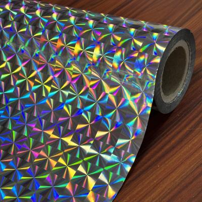 China Laser Printed Metallized PET Thermal Holographic Decorative Plastic Film for Packaging 60-100°C for sale