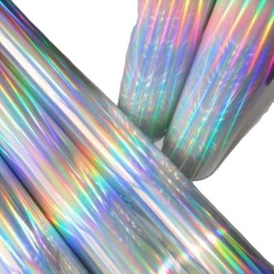 China BOPP Holographic Metallized Wet Lamination Film 23-25 Micron High-Shine Metallic Finish for Packaging for sale