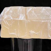 China Z620 Soft Hot Melt Pressure Sensitive Adhesive for PET Bottle Labeling, Superior Initial Tack for sale