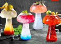 China Mushroom Shape Beverage Cocktail Glass Bottle Transparent 285ml For Bar Store for sale