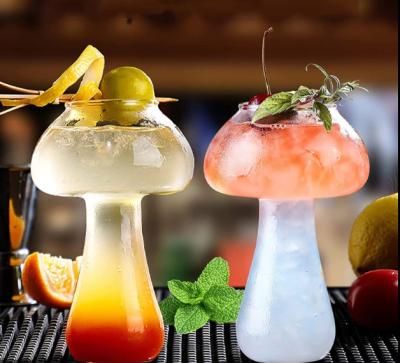 China Mushroom Shape Beverage Cocktail Glass Bottle Transparent 285ml For Bar Store for sale