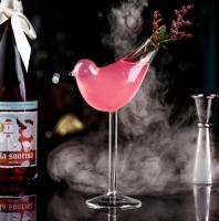 China Unique Transparent Bird Shape Juice Beverage Cocktail Glass Bottle 201-300ml For Bar Store for sale