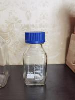 China Amber Brown Glass Reagent Bottle 100ML 250ML 500ML 1000ML With Graduation for sale