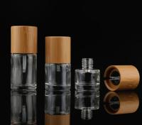 China High Quality Nail Polish Bottle Bamboo Cap Glass Cosmetic Containers for sale