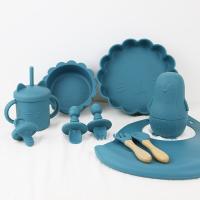 China Wholesale Baby Geschirr Led Weaning Silicone Bib Spoon Bowl Spoon Bowl Plate Silicone Baby Feeding Tableware Set Product for sale