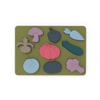 China Vegetables Shape Montessori Jigsaws Puzzle Food Grade Silicone Material for sale