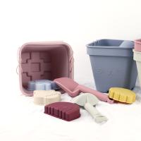 China Unisex Baby Silicone Toys , Silicone Beach Bucket Set With Customize Logo for sale