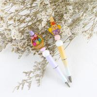 China Food Grade Focal Beads Silicone Chicken Eggs Bunny Shape For Pen Making for sale