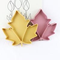 China Food Grade Toddler Silicone Plates , Maple Shape Suction Divided Plate Unbreakable for sale