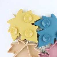 China Food Grade Toddler Silicone Plates , Maple Shape Suction Divided Plate Unbreakable for sale