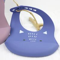 China Newborn Toddler Waterproof Printed Silicone Bib With Food Catcher Non Toxic for sale