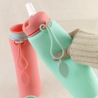 China Pink Green Reusable Silicone Water Bottle For Outdoor Sports Travel OEM for sale