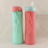 China Pink Green Reusable Silicone Water Bottle For Outdoor Sports Travel OEM for sale