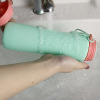 China Pink Green Reusable Silicone Water Bottle For Outdoor Sports Travel OEM for sale