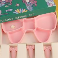 China Multi Colored Silicone Microwave Safe Toddler Plates With Bow Knot Girl Feeding Set for sale