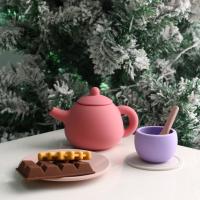 China Latest Kids Toys BPA Free Food Grade 17pcs Set Silicone Cup Spoon Coast Dessert Teapot Toy Kit for sale
