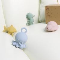 China Full Silicone Straw Cover In 3D Design Lightweight Silicone Baby Toys for sale