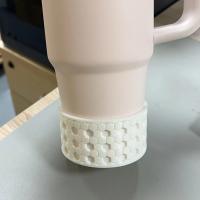 China Custom 3D Silicone cup Bumper Boot Bottle Sleeve for 20 30 40 oz Tumbler with Handle  cup silicone cover bottles bottom cover for sale