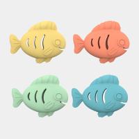 China Wholesale colorful Bpa Free Food Grade Silicone Pet Dog Training Fish Shape Toys Snack Slow Leak Silicone Feeder Fish Toys for sale