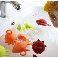 China Custom Popular Silicone Ocean Animal Octopus Fish Turtle Seahorse Kids Baby Bath Toys Gift Set Water Spray Squishy for sale